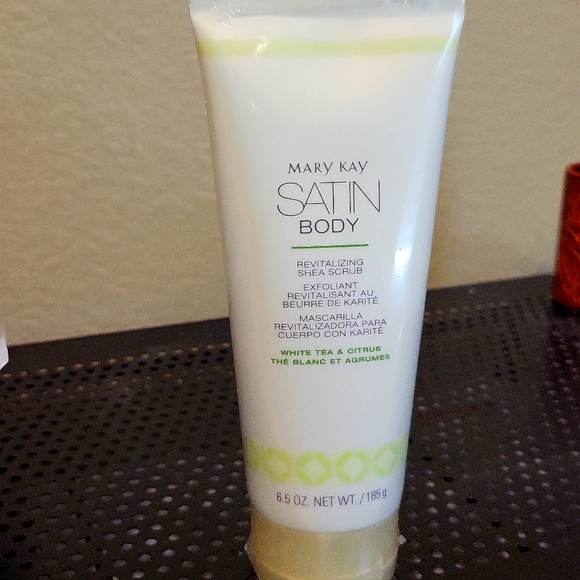 Mary Kay | Bath & Body | Mary Kay Satin Body Revitalize Shea Srub ...